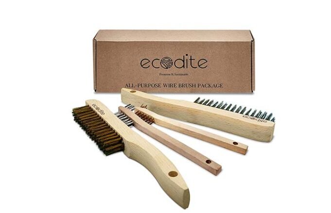 Best Roof Brushes & Brooms for Cleaning, Coating+Guide | RoofScour